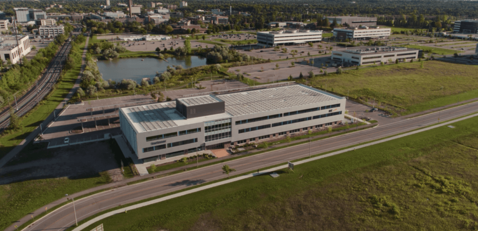 Ontario invests $14.9M in Quantum Valley Ideas Lab - David Johnston ...